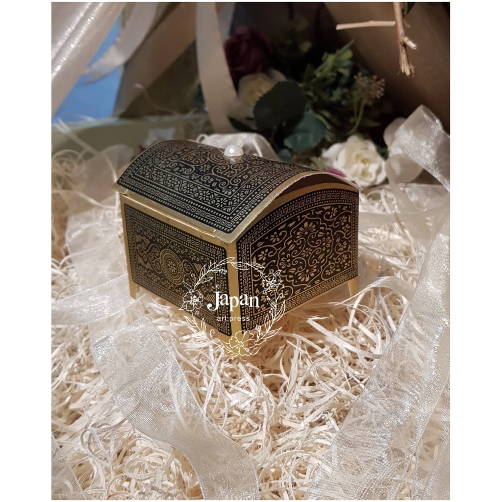 Top 5 Modern Wedding Cards In Pakistan For 2022 | Floral Invitation and ...